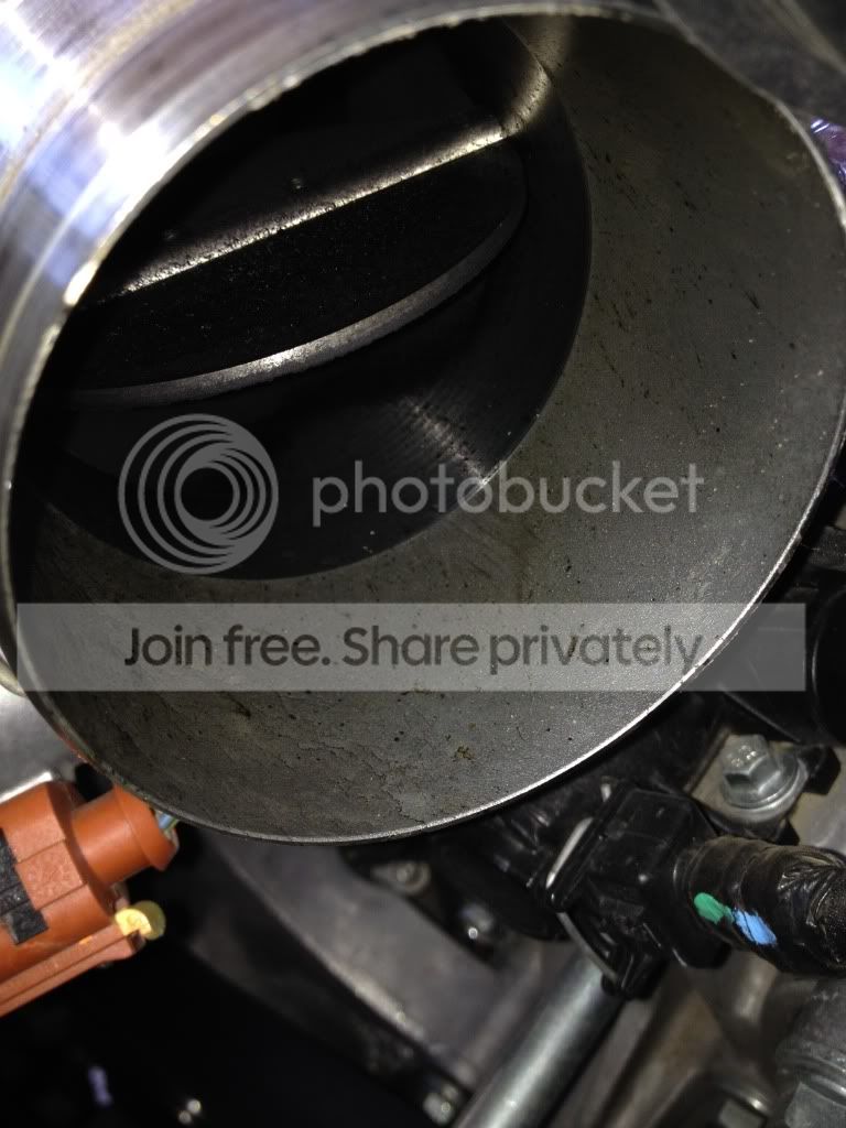 Oil Residue at CAC Outlet - Ford Truck Enthusiasts Forums